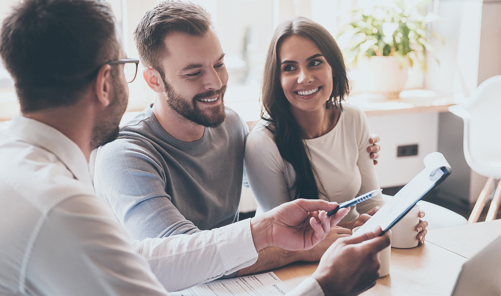 Why should you choose an insurance consultant? - Palmyri Insurance ...